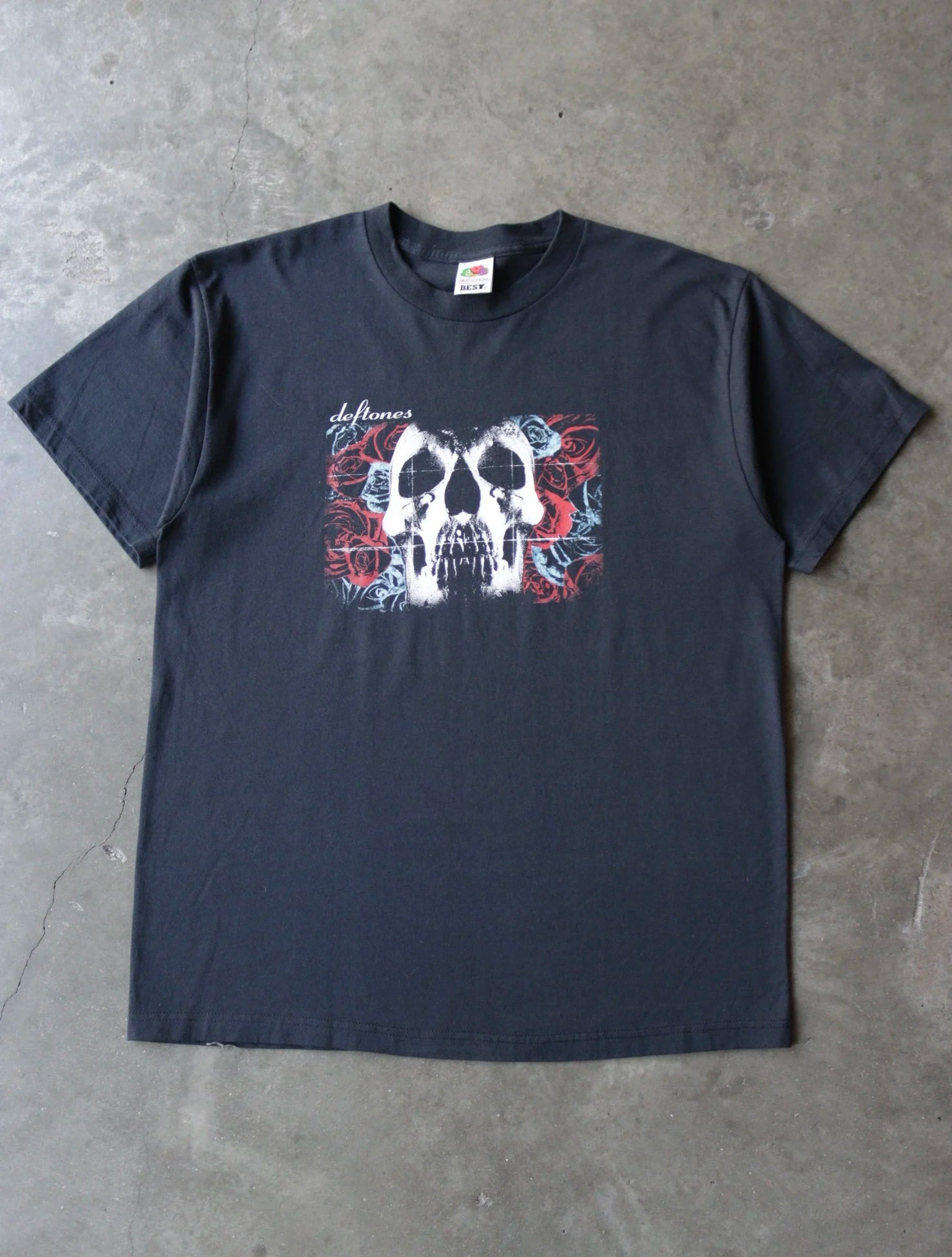 2000S DEFTONES BAND TEE – TWO FOLD